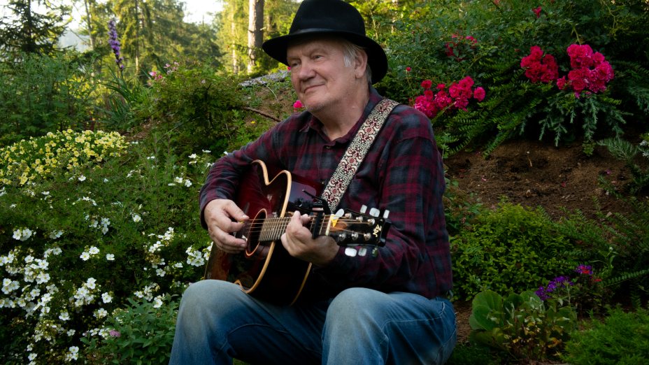 Z roko v roki - Ivan Penec Vanč - News | radio AGORA 105,5