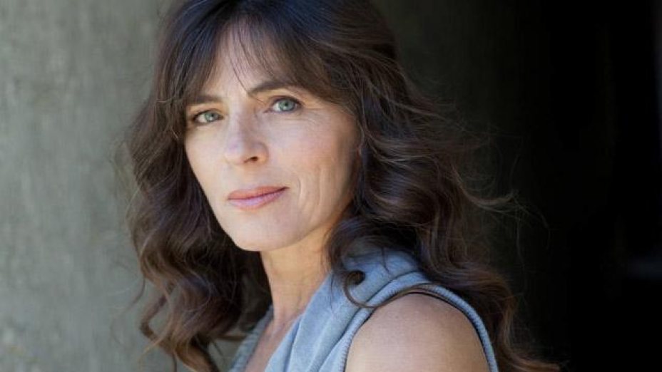 Mira Furlan - “Imej me rajši od vsega na svetu* - radio AGORA 105,5